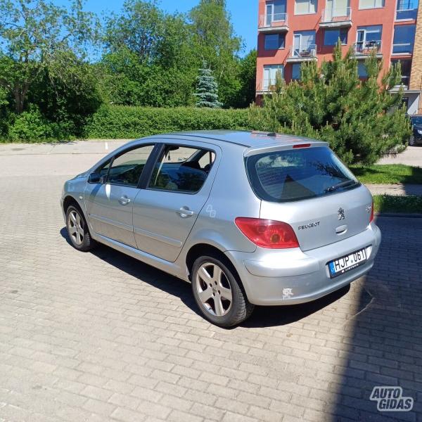 Peugeot 307 2005 in Klaipeda, with an engine capacity of 1.60 L and mileage of 216 thousand km for 950 €, photo 8 on AUTOMOTO.COM.LV