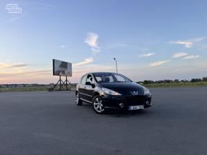 Пежо 307 2005 в Каунас, объемом двигателя 1.50 л и пробегом 282 тыс. км за 1500 €, фото 5 на AUTOMOTO.COM.LV