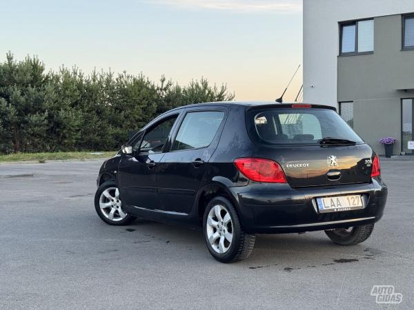 Peugeot 307 2005 in Kaunas, with an engine capacity of 1.50 L and mileage of 282 thousand km for 1500 €, photo 9 on AUTOMOTO.COM.LV