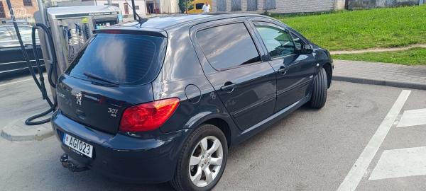 Peugeot 307 2005 Kauņa, ar dzinēja tilpumu 1.60 L un nobraukumu 270 tūkst. km par 1050 €, foto 3 vietnē AUTOMOTO.COM.LV