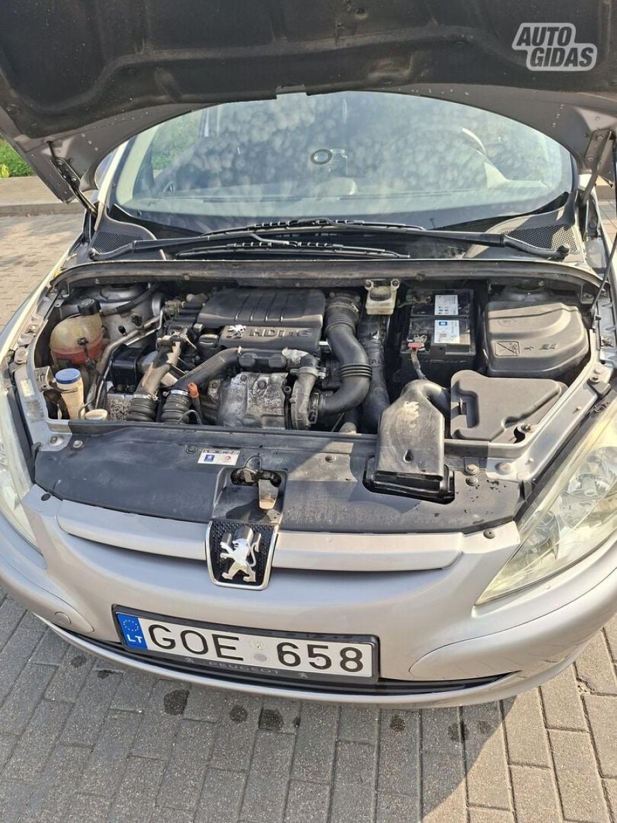 Peugeot 307 2005 Anykščiai, ar dzinēja tilpumu 1.60 L un nobraukumu 307 tūkst. km par 1250 €, foto 5 vietnē AUTOMOTO.COM.LV