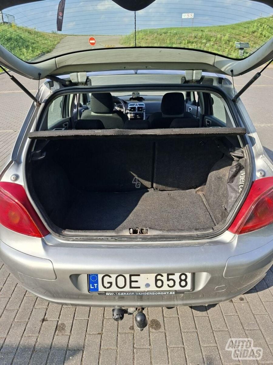 Peugeot 307 2005 Anykščiai, ar dzinēja tilpumu 1.60 L un nobraukumu 307 tūkst. km par 1250 €, foto 8 vietnē AUTOMOTO.COM.LV
