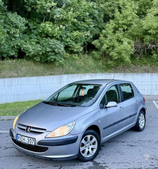 Peugeot 307 2005 in Vilnius on AUTOMOTO.COM.LV Peugeot 307 2005 in Vilnius, with an engine capacity of 1.60 L and mileage of 251 thousand km for 750 €, photo 3 on AUTOMOTO.COM.LV