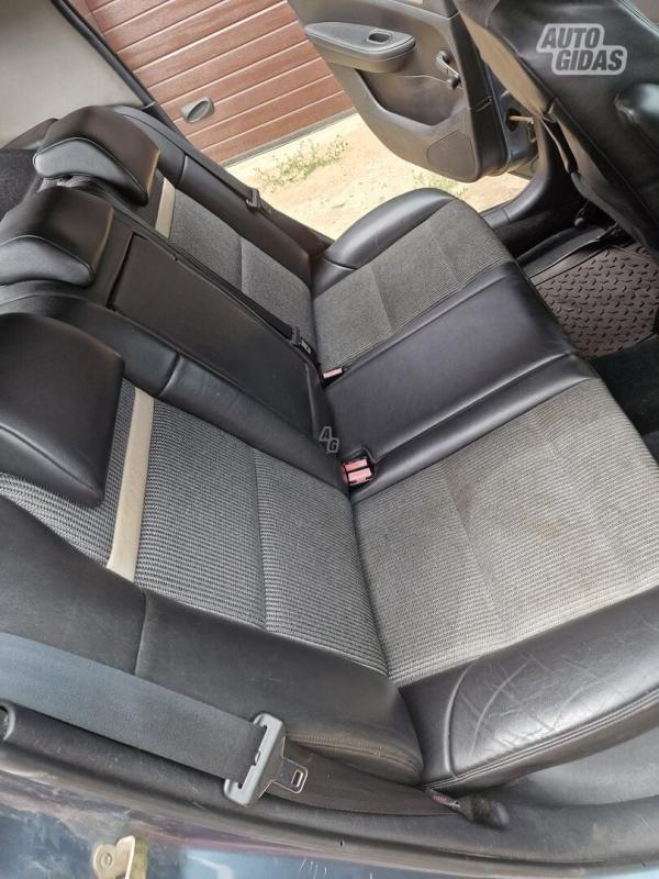 Peugeot 307 2005 Rietavas vietnÄ Peugeot 307 2005 Rietavas, ar dzinÄja tilpumu 1.60 L un nobraukumu 303 tÅ«kst. km par 700 ā¬, foto 7 vietnÄ AUTOMOTO.COM.LV