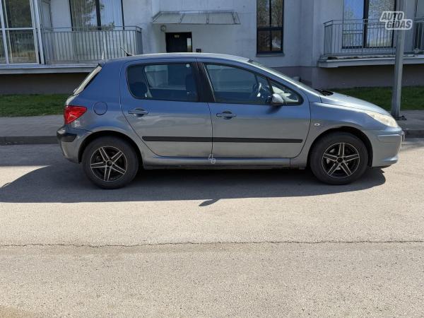 Peugeot 307 2006 Viļņa, ar dzinēja tilpumu 1.60 L un nobraukumu 365 tūkst. km par 750 €, foto 4 vietnē AUTOMOTO.COM.LV