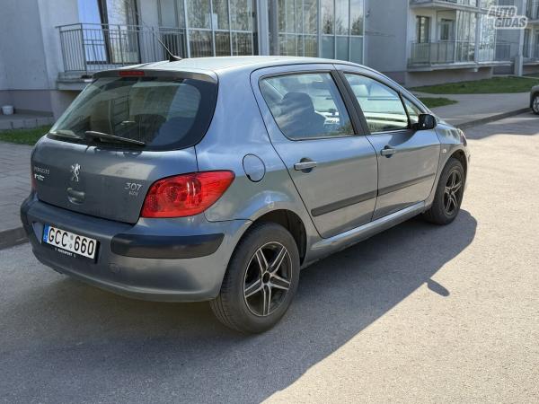 Peugeot 307 2006 Viļņa, ar dzinēja tilpumu 1.60 L un nobraukumu 365 tūkst. km par 750 €, foto 5 vietnē AUTOMOTO.COM.LV