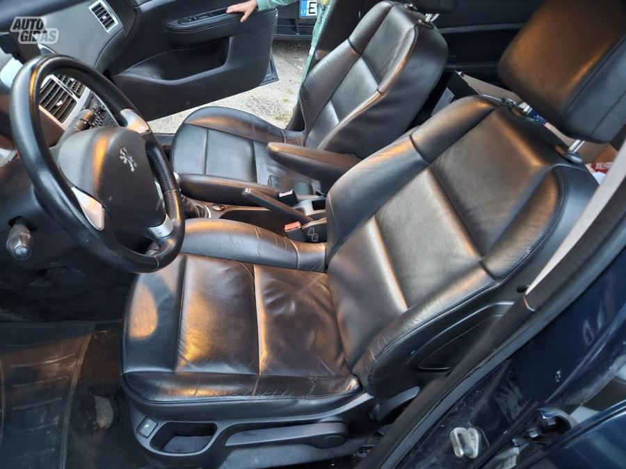 Peugeot 307 2006 in Prienai, with an engine capacity of 2.00 L and mileage of 300 thousand km for 900 €, photo 13 on AUTOMOTO.COM.LV