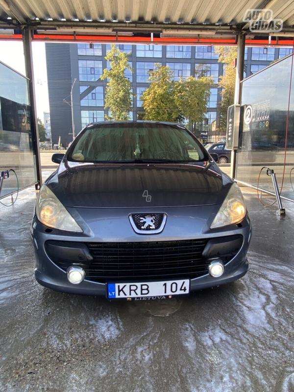 Peugeot 307 2006 Kauņa, ar dzinēja tilpumu 1.60 L un nobraukumu 332 tūkst. km par 1000 €, foto 1 vietnē AUTOMOTO.COM.LV