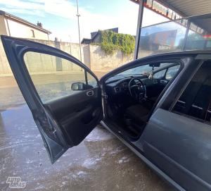 Peugeot 307 2006 Kauņa, ar dzinēja tilpumu 1.60 L un nobraukumu 332 tūkst. km par 1000 €, foto 3 vietnē AUTOMOTO.COM.LV