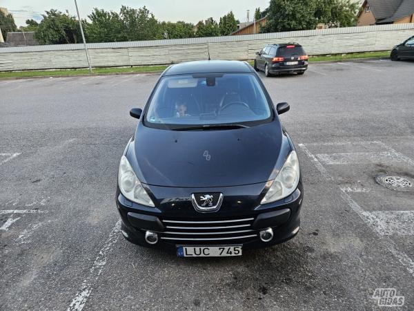 Пежо 307 2006 в Пренай, объемом двигателя 2.00 л и пробегом 300 тыс. км за 777 €, фото 6 на AUTOMOTO.COM.LV