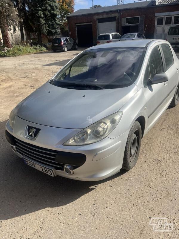 Peugeot 307 2006 in Kaunas, with an engine capacity of 1.60 L and mileage of 245 thousand km for 900 €, photo 3 on AUTOMOTO.COM.LV