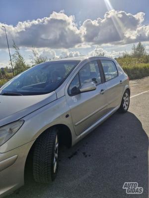 Peugeot 307 2006 Viļņa, ar dzinēja tilpumu 1.60 L un nobraukumu 185 tūkst. km par 900 €, foto 4 vietnē AUTOMOTO.COM.LV