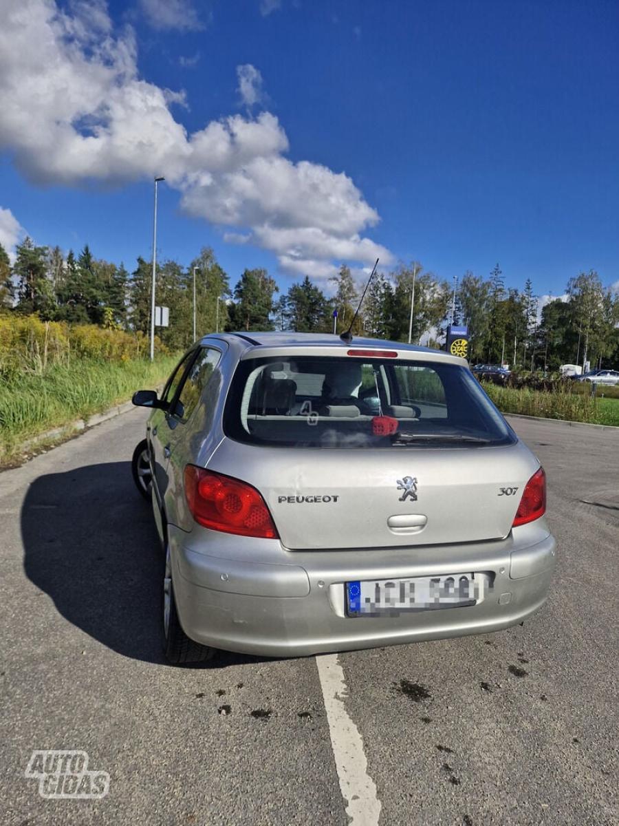 Peugeot 307 2006 Viļņa, ar dzinēja tilpumu 1.60 L un nobraukumu 185 tūkst. km par 900 €, foto 5 vietnē AUTOMOTO.COM.LV