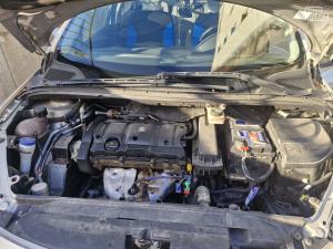 Peugeot 307 2006 Viļņa, ar dzinēja tilpumu 1.60 L un nobraukumu 185 tūkst. km par 900 €, foto 15 vietnē AUTOMOTO.COM.LV