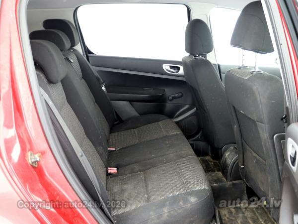Пежо 307 2007 в Таллин, объемом двигателя 1.60 л и пробегом 174 тыс. км за 999 €, фото 7 на AUTOMOTO.COM.LV