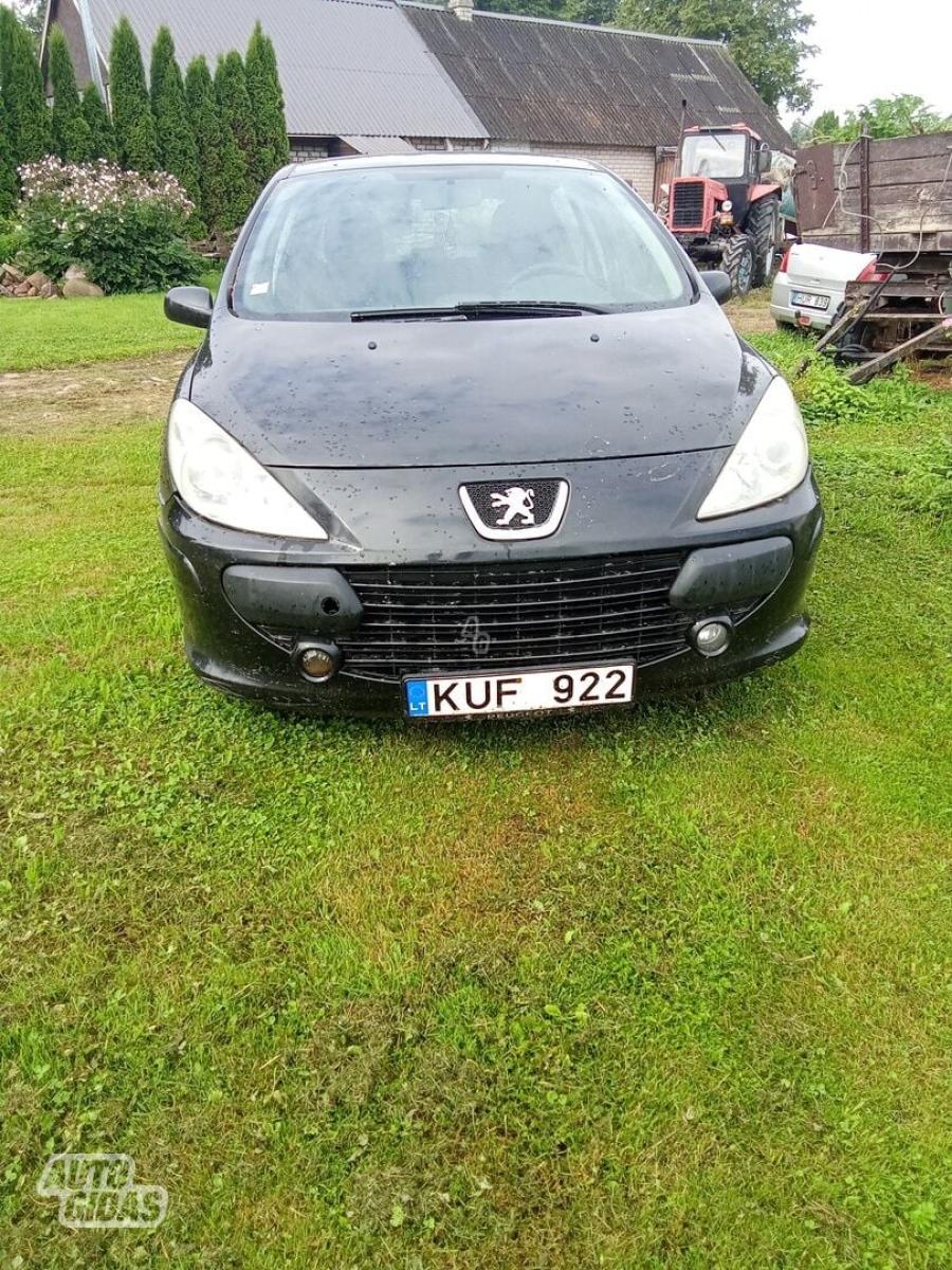 Peugeot 307 2007 Pakruojis, ar dzinēja tilpumu 1.60 L un nobraukumu 30 tūkst. km par 700 €, foto 4 vietnē AUTOMOTO.COM.LV