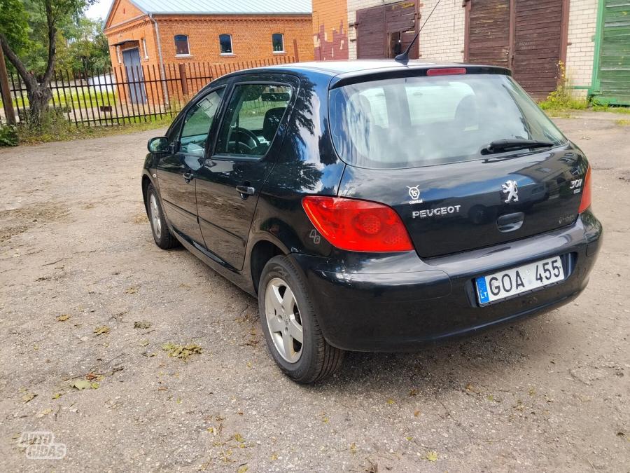 Peugeot 307 2007 in Kaunas, with an engine capacity of 1.60 L and mileage of 300 thousand km for 1600 €, photo 4 on AUTOMOTO.COM.LV