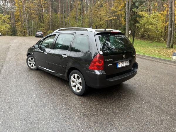Peugeot 307 2005 in Anyksciai, with an engine capacity of 1.60 L and mileage of 399 thousand km for 750 €, photo 6 on AUTOMOTO.COM.LV