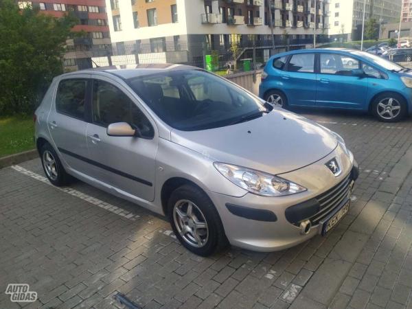 Peugeot 307 2007 in Vilnius, with an engine capacity of 1.60 L and mileage of 280 thousand km for 1000 €, photo 4 on AUTOMOTO.COM.LV