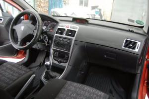 Oranžs Peugeot 307 2002 Jēkabpils, ar dzinēja tilpumu 1.60 L un nobraukumu 300 tūkst. km par 1300 €, foto 15 vietnē AUTOMOTO.COM.LV