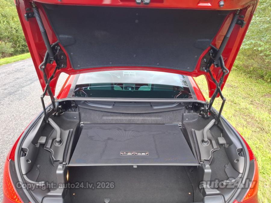 Red Peugeot 307 2004 in Narva, with an engine capacity of 2.00 L and mileage of 232 thousand km for 3600 €, photo 13 on AUTOMOTO.COM.LV