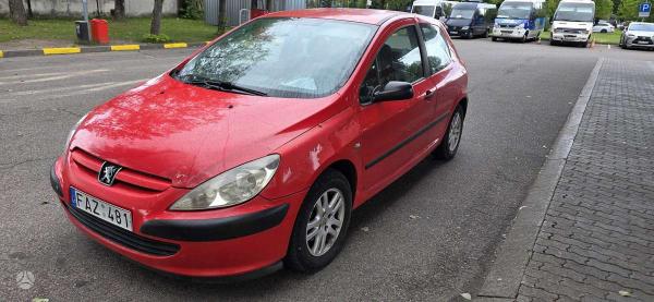 Sarkans Peugeot 307 2002 Viļņa, ar dzinēja tilpumu 2.00 L un nobraukumu 389 tūkst. km par 380 €, foto 1 vietnē AUTOMOTO.COM.LV