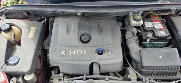 Sarkans Peugeot 307 2002 Viļņa, ar dzinēja tilpumu 2.00 L un nobraukumu 389 tūkst. km par 380 €, foto 7 vietnē AUTOMOTO.COM.LV