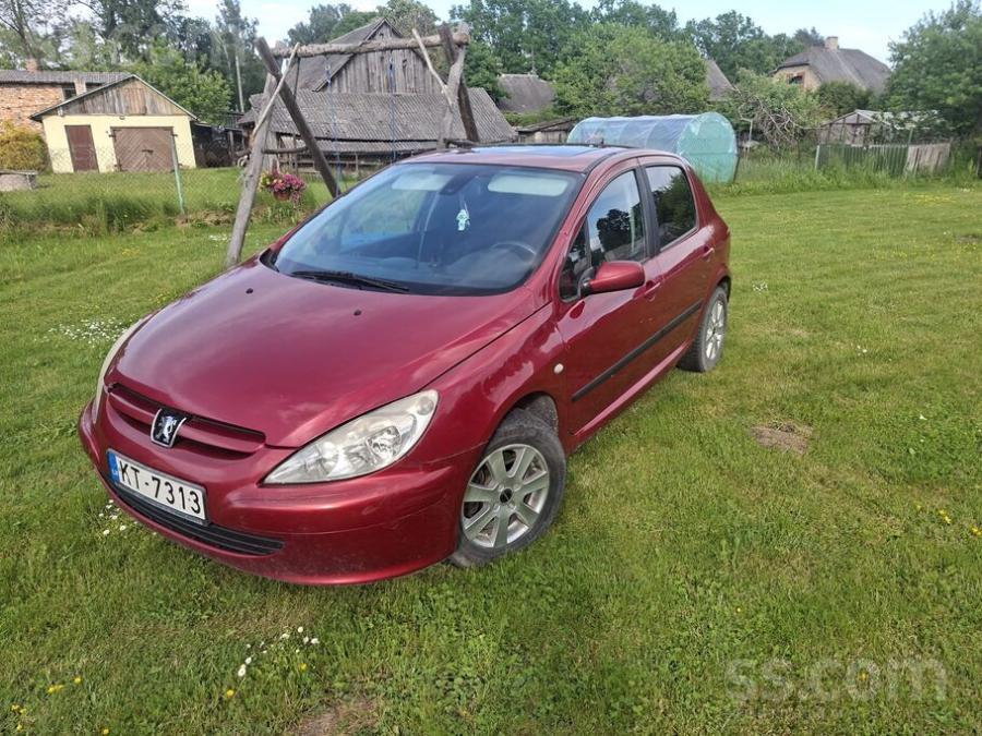 Sarkans Peugeot 307 2004 Jelgava, ar dzinēja tilpumu 1.60 L un nobraukumu 0 tūkst. km par 1100 €, foto 3 vietnē AUTOMOTO.COM.LV