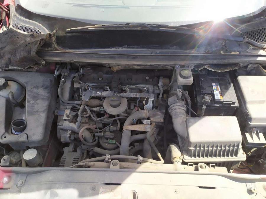 Sarkans Peugeot 307 2006 Viļņa, ar dzinēja tilpumu 2.00 L un nobraukumu 234 tūkst. km par 400 €, foto 6 vietnē AUTOMOTO.COM.LV