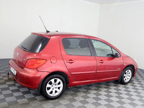 Sarkans Peugeot 307 2007 Tallina, ar dzinēja tilpumu 1.60 L un nobraukumu 174 tūkst. km par 799 €, foto 10 vietnē AUTOMOTO.COM.LV