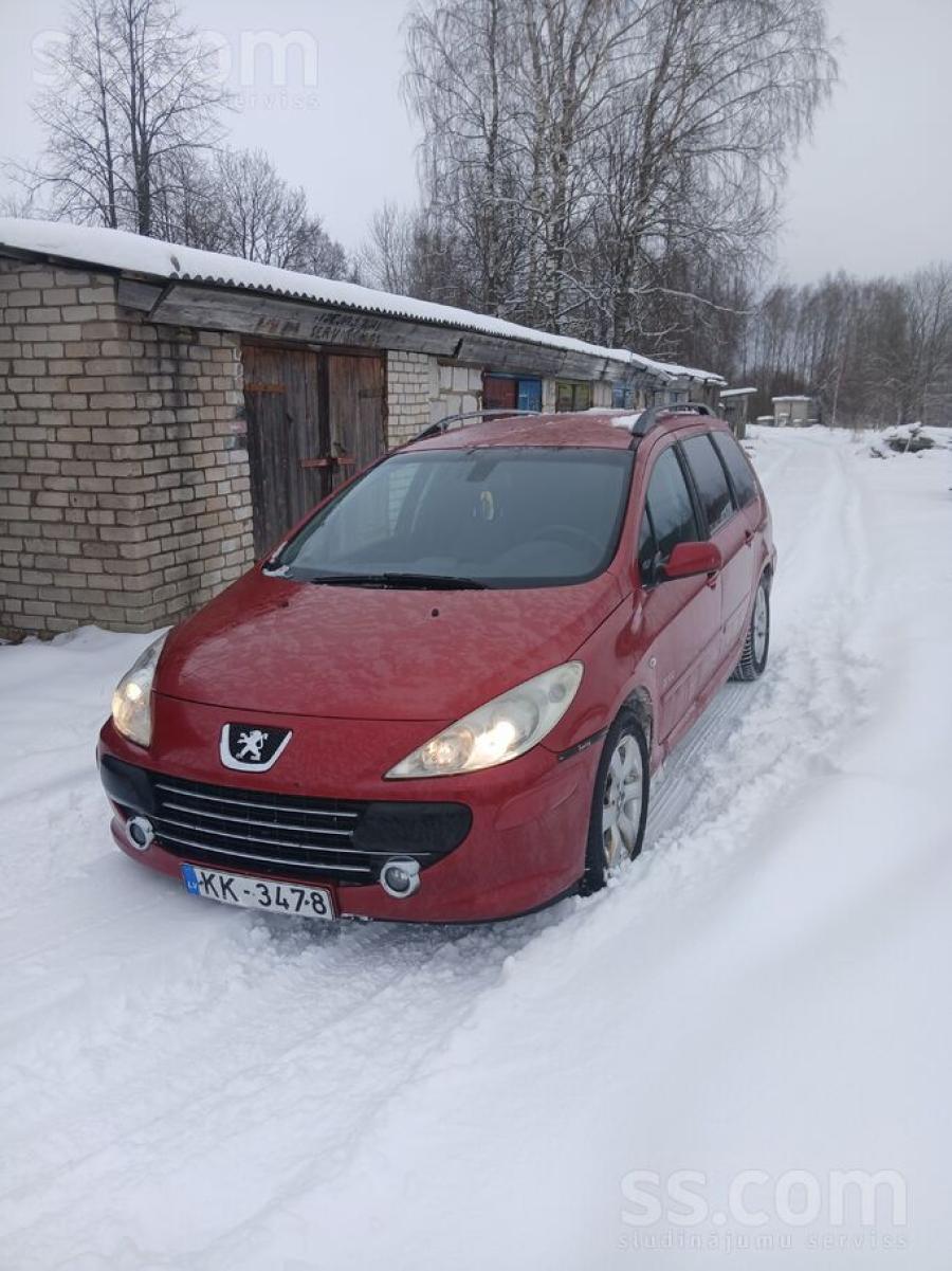 Sarkans Peugeot 307 2007 Kuldīga, ar dzinēja tilpumu 1.60 L un nobraukumu 441 tūkst. km par 800 €, foto 1 vietnē AUTOMOTO.COM.LV