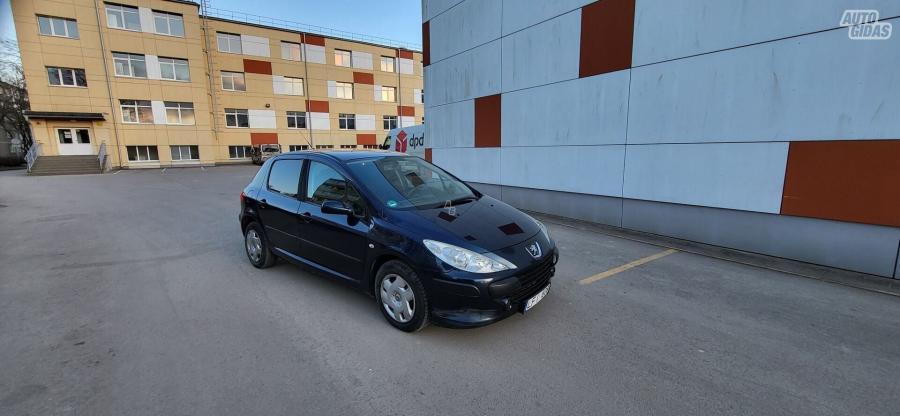 Peugeot 307 2007 in Klaipeda, with an engine capacity of 1.40 L and mileage of 297 thousand km for 1250 €, photo 4 on AUTOMOTO.COM.LV