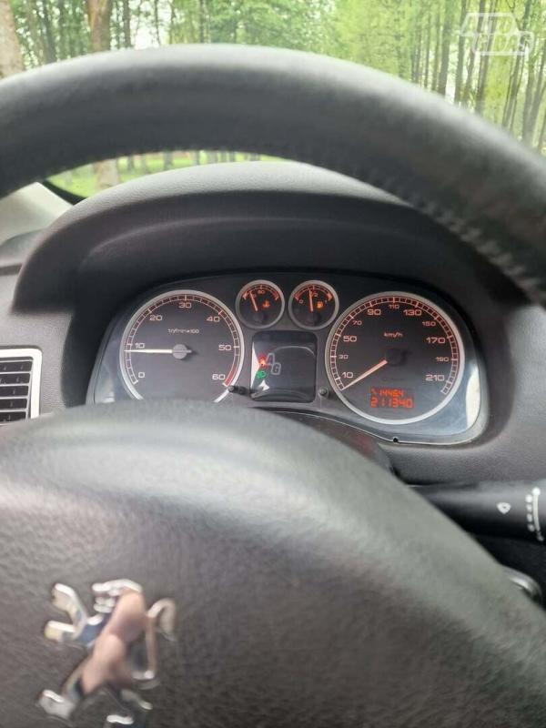 Peugeot 307 2002 in Marijampole, with an engine capacity of 2.00 L and mileage of 211 thousand km for 590 €, photo 7 on AUTOMOTO.COM.LV