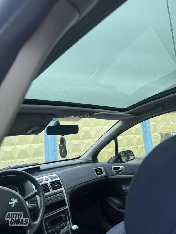 Peugeot 307 2003 Kauņa, ar dzinēja tilpumu 1.60 L un nobraukumu 300 tūkst. km par 780 €, foto 4 vietnē AUTOMOTO.COM.LV