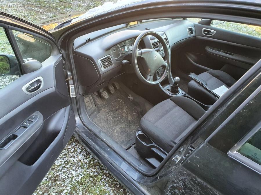 Peugeot 307 2004 Jurbarkas, ar dzinēja tilpumu 2.00 L un nobraukumu 281 tūkst. km par 1550 €, foto 13 vietnē AUTOMOTO.COM.LV