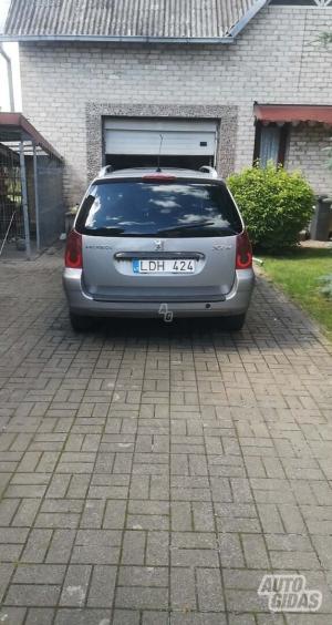 Peugeot 307 2004 Šauļi, ar dzinēja tilpumu 2.00 L un nobraukumu 340 tūkst. km par 600 €, foto 3 vietnē AUTOMOTO.COM.LV