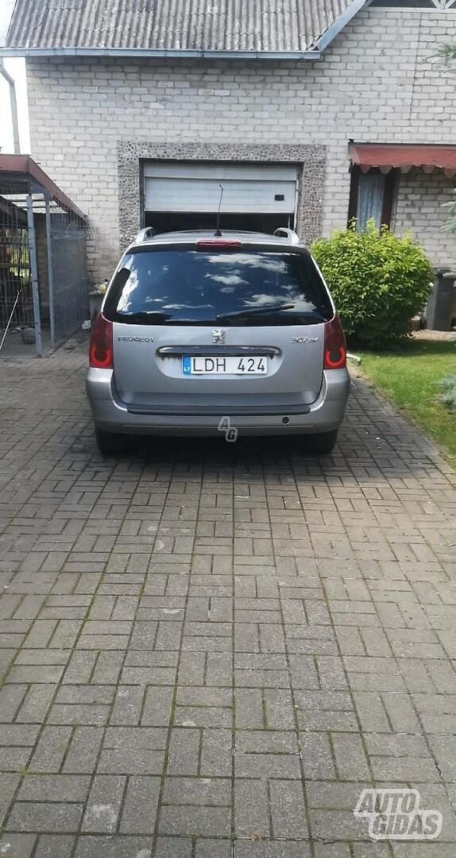 Peugeot 307 2004 Šauļi, ar dzinēja tilpumu 2.00 L un nobraukumu 340 tūkst. km par 600 €, foto 3 vietnē AUTOMOTO.COM.LV