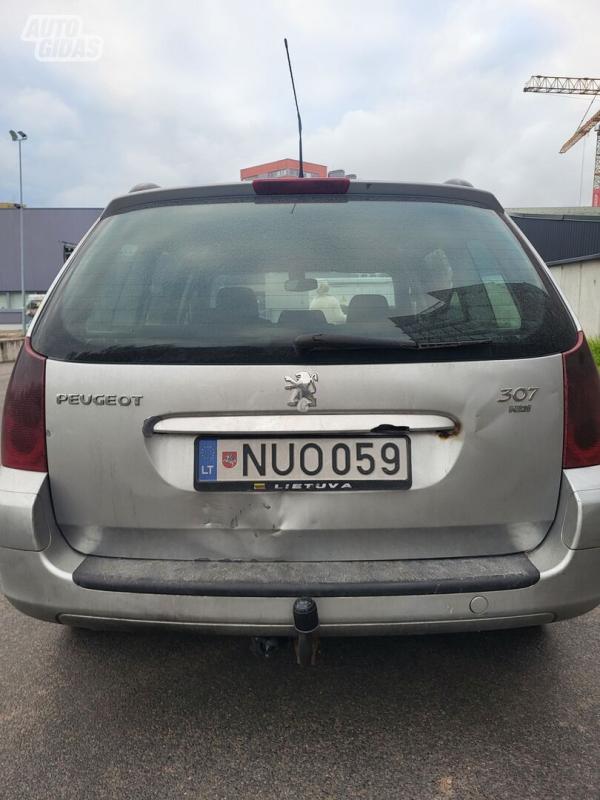 Peugeot 307 2004 Viļņa, ar dzinēja tilpumu 2.00 L un nobraukumu 260 tūkst. km par 800 €, foto 5 vietnē AUTOMOTO.COM.LV