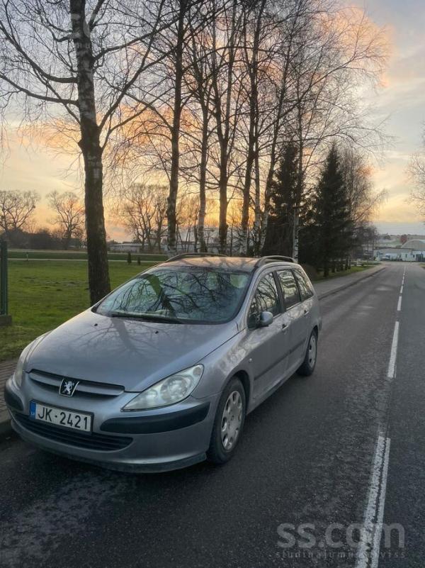 Peugeot 307 2005 in Liepaja, with an engine capacity of 1.60 L and mileage of 400 thousand km for 400 €, photo 5 on AUTOMOTO.COM.LV