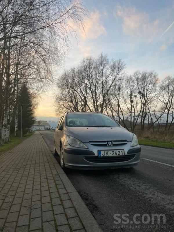 Peugeot 307 2005 in Liepaja, with an engine capacity of 1.60 L and mileage of 400 thousand km for 400 €, photo 7 on AUTOMOTO.COM.LV
