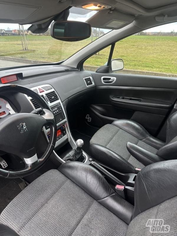 Peugeot 307 2005 Šauļi, ar dzinēja tilpumu 1.60 L un nobraukumu 350 tūkst. km par 1150 €, foto 8 vietnē AUTOMOTO.COM.LV