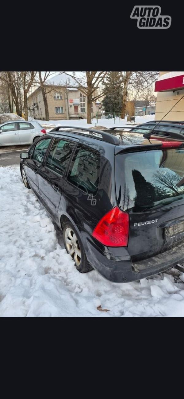 Peugeot 307 2005 in Klaipeda, with an engine capacity of 2.00 L and mileage of 351 thousand km for 750 €, photo 2 on AUTOMOTO.COM.LV