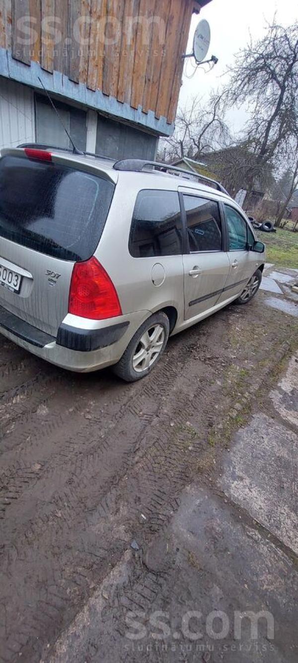 Peugeot 307 2006 Rēzekne, ar dzinēja tilpumu 1.60 L un nobraukumu 330 tūkst. km par 900 €, foto 3 vietnē AUTOMOTO.COM.LV