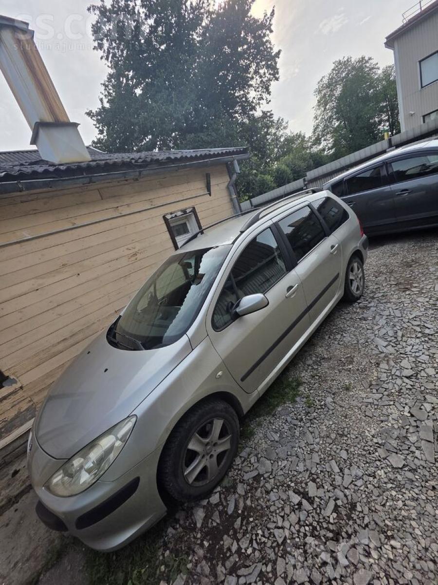 Peugeot 307 2006 in Rezekne, with an engine capacity of 1.60 L and mileage of 33 thousand km for 700 €, photo 3 on AUTOMOTO.COM.LV