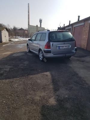 Peugeot 307 2006 in Siauliai, with an engine capacity of 1.60 L and mileage of 330 thousand km for 950 €, photo 9 on AUTOMOTO.COM.LV