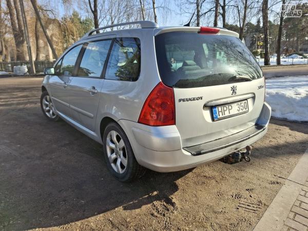 Peugeot 307 2006 in Utena, with an engine capacity of 1.60 L and mileage of 225 thousand km for 950 €, photo 4 on AUTOMOTO.COM.LV