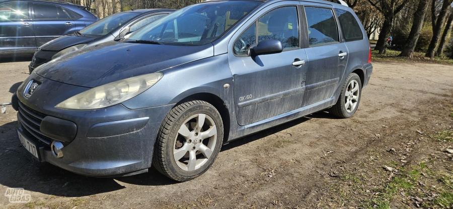 Peugeot 307 2006 in Kaunas, with an engine capacity of 1.60 L and mileage of 295 thousand km for 399 €, photo 3 on AUTOMOTO.COM.LV
