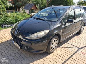 Пежо 307 2006 в Каунас, объемом двигателя 1.60 л и пробегом 300 тыс. км за 600 €, фото  на AUTOMOTO.COM.LV