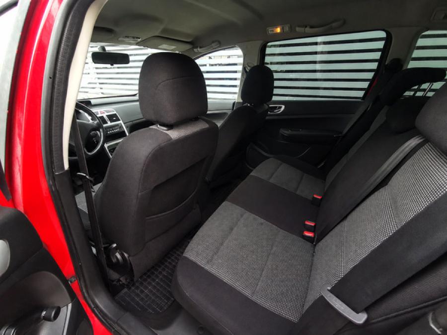 Peugeot 307 2006 in Tartu, with an engine capacity of 1.60 L and mileage of 305 thousand km for 1150 €, photo 7 on AUTOMOTO.COM.LV