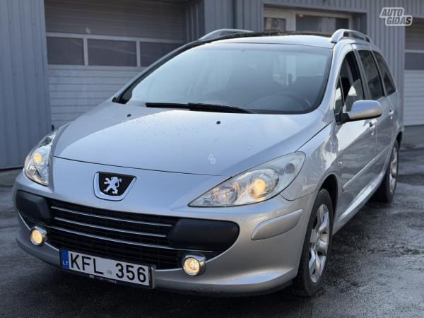 Peugeot 307 2008 Utena, ar dzinēja tilpumu 1.60 L un nobraukumu 283 tūkst. km par 1650 €, foto 2 vietnē AUTOMOTO.COM.LV